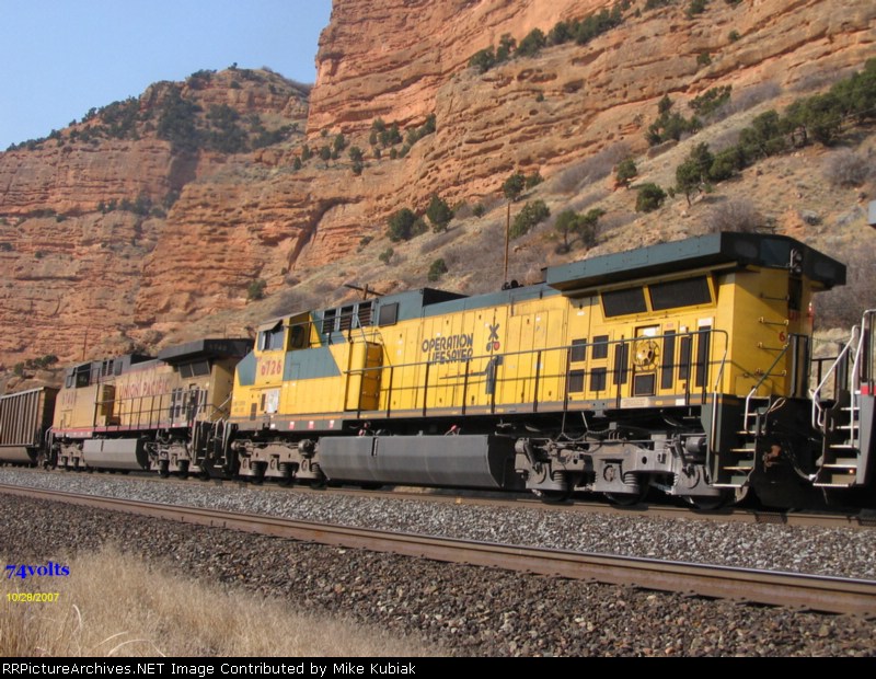 Second out, UP 6726 still sporting C&NW colors